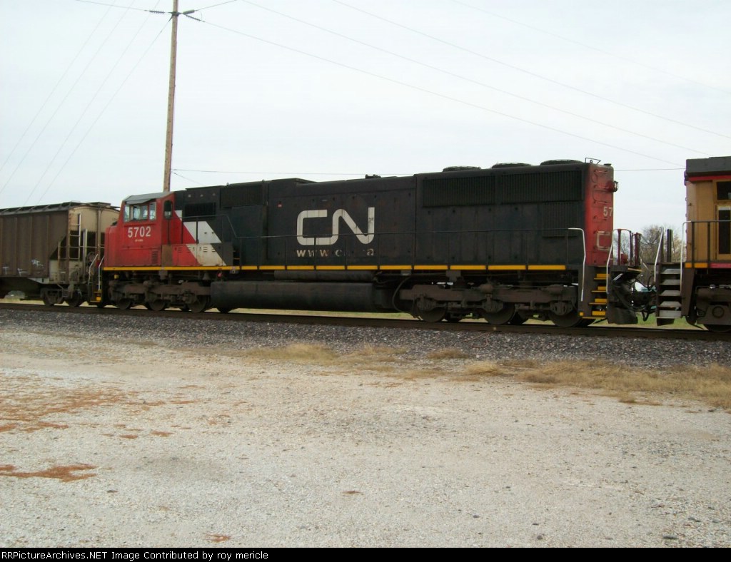 CN 5702
